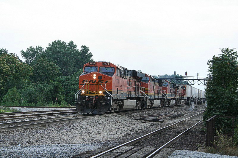 BNSF 7774